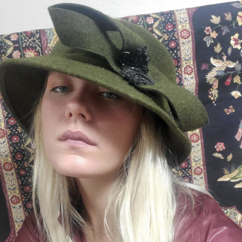 Vintage Olive Green Ellie Fine Hats, 100% Wool - Gem